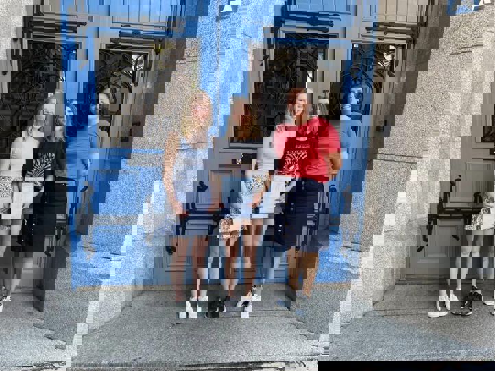 Fire vitnemål med bare seksere